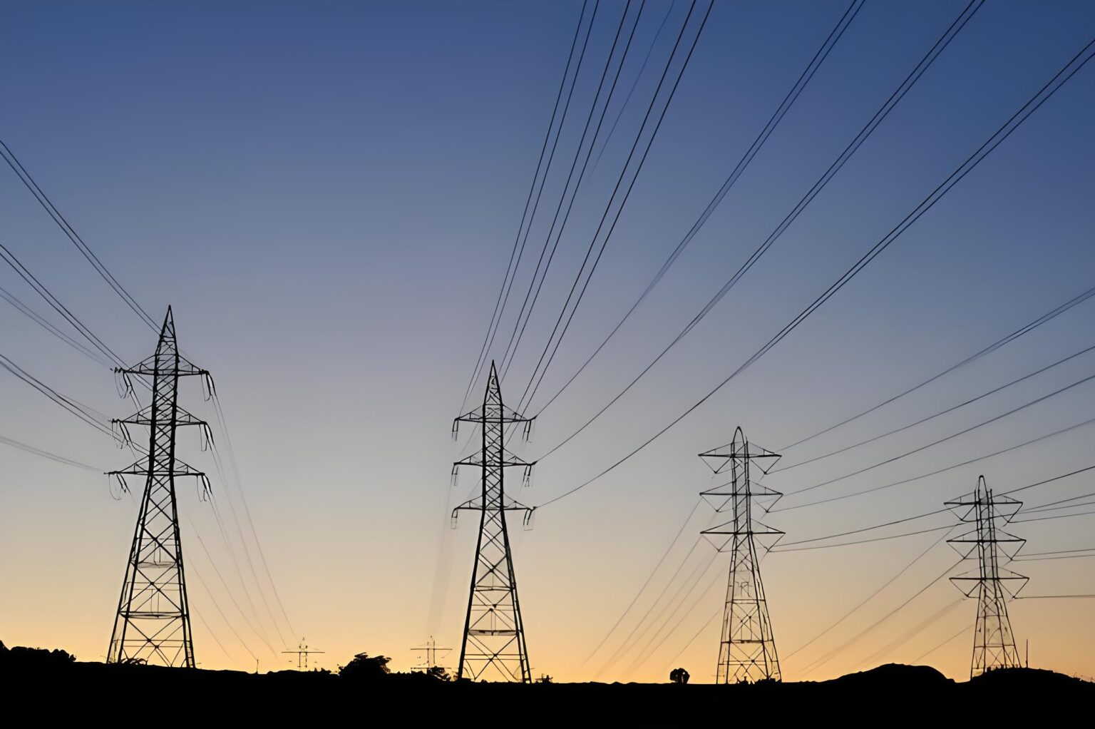 What is a Smart Grid and How Does it Work?